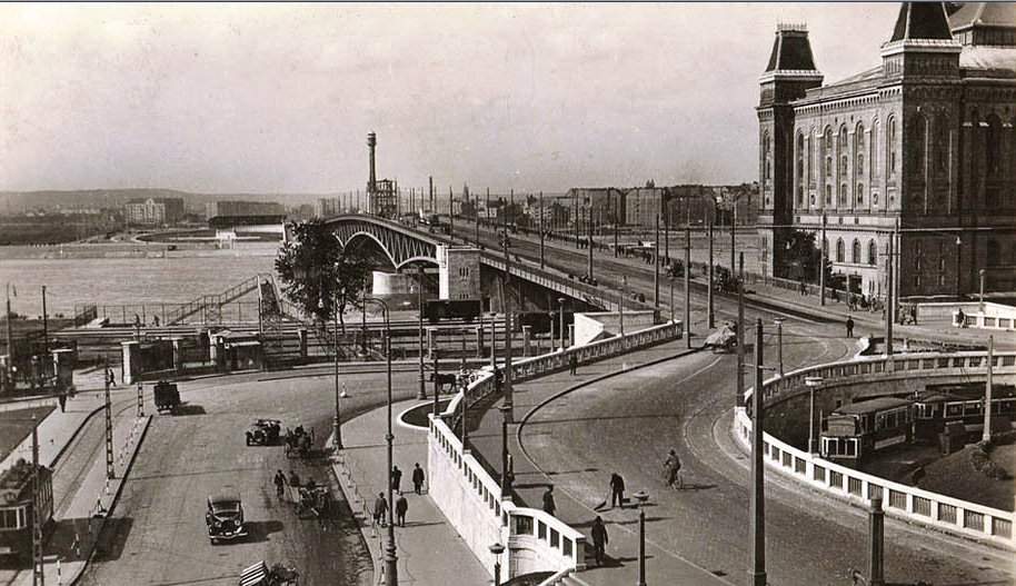 The Petőfi Bridge celebrates its 80th birthday - Daily News Hungary