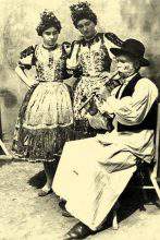 Meet the Hungarian folk music and its traditional instruments