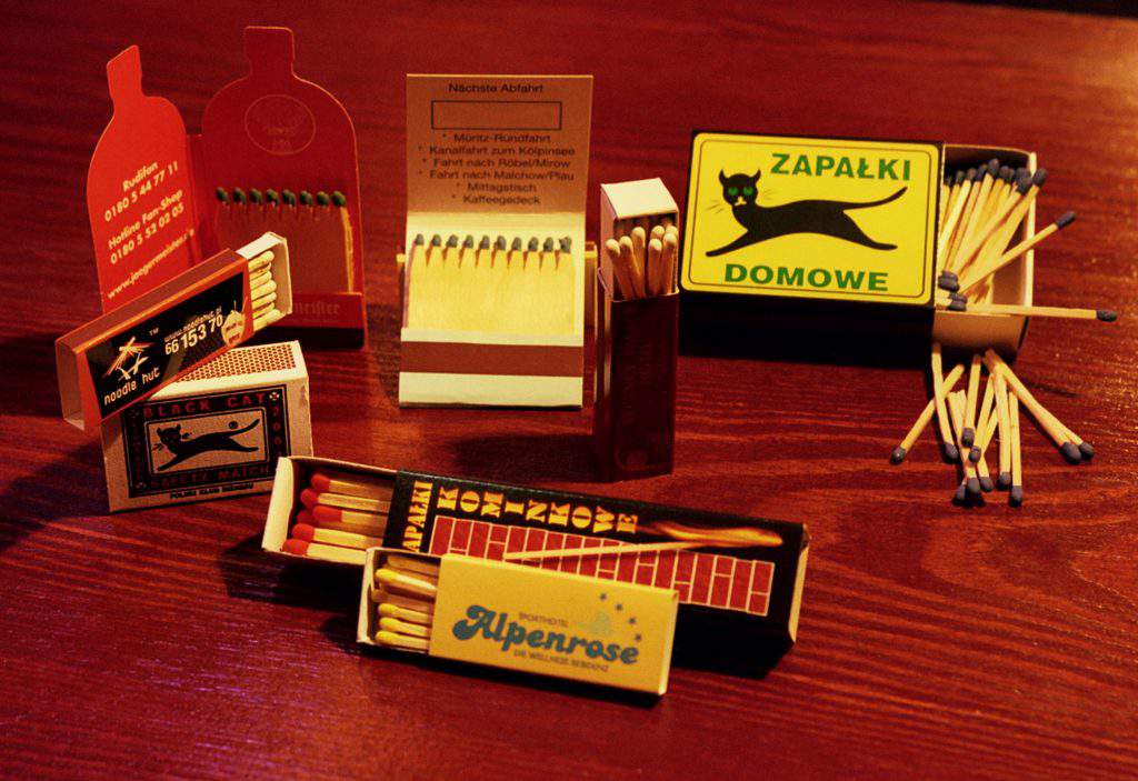 Essential Hungarian inventions: the noiseless match