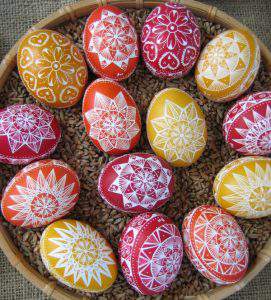 Traditional Hungarian methods to decorate Easter eggs - PHOTOS, VIDEOS