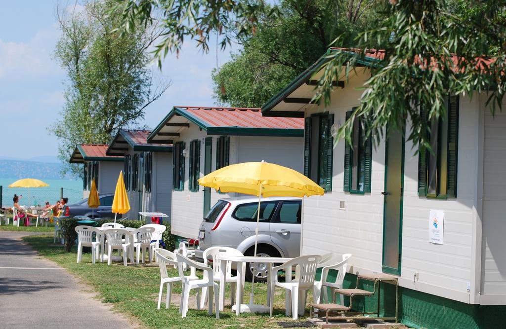 The best travel guide to a unique Lake Balaton round trip on two wheels