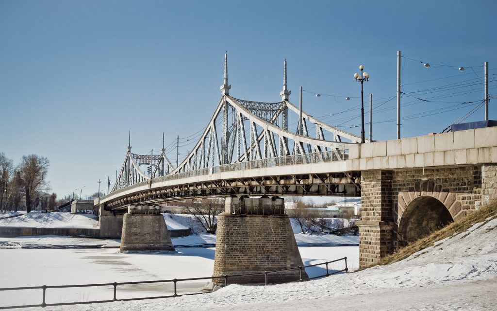 The stunning replicas of Liberty Bridge in Budapest – Photos - Daily ...