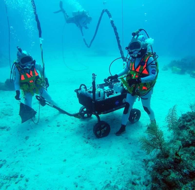 Hungarian researcher in NASA's underwater laboratory – PHOTOS ...
