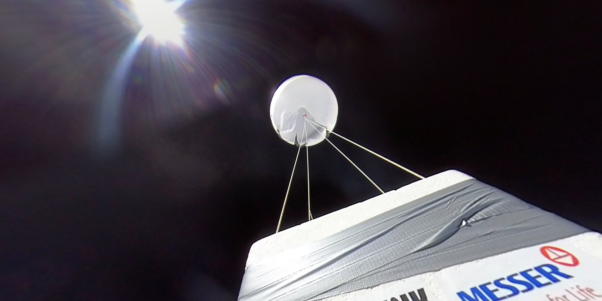Hungarian high-altitude balloon conquered the stratosphere − PHOTOS ...