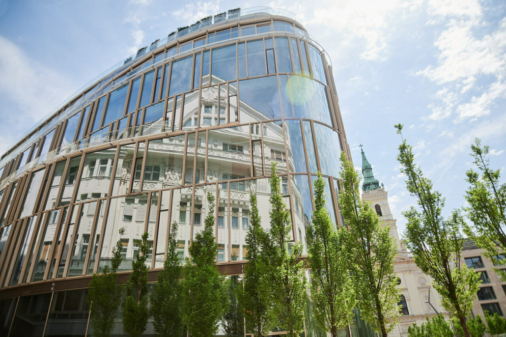 Most sustainable building in CEE built in Budapest- PHOTOS ...
