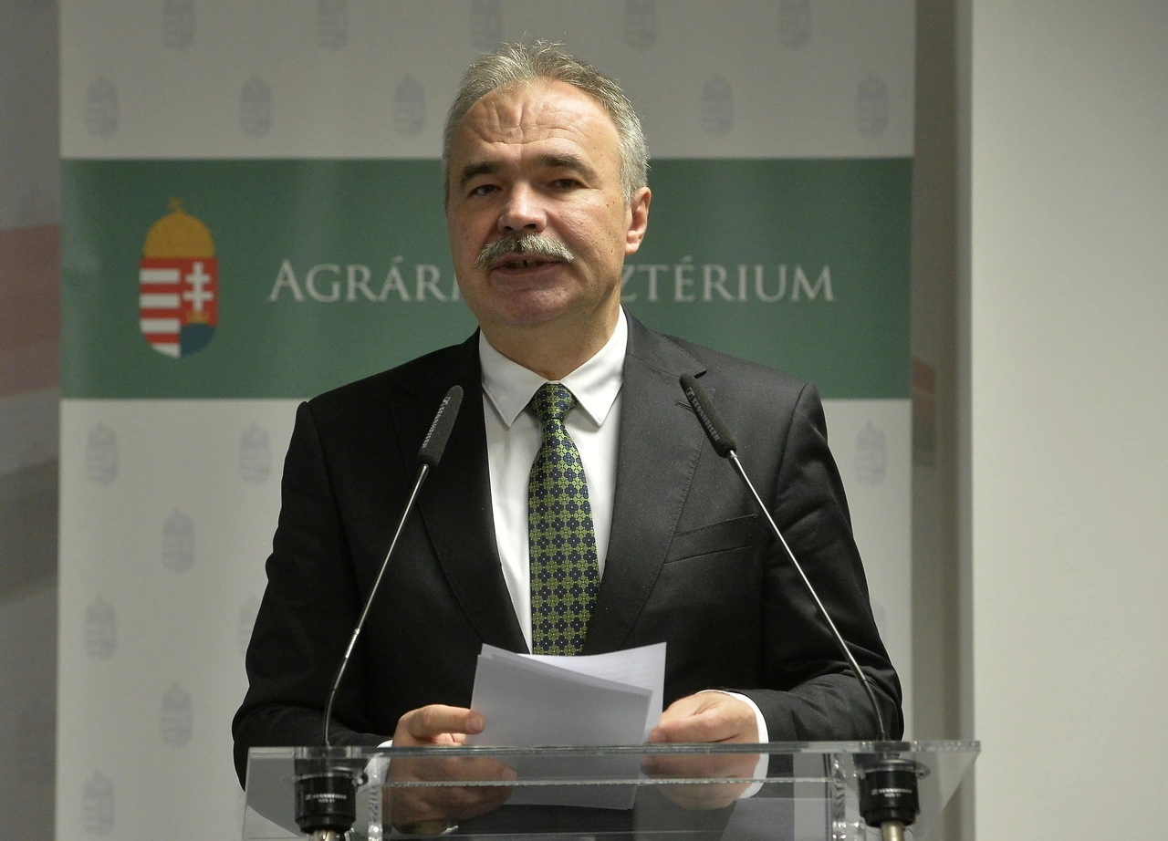 Hungarian Minister of Agriculture hails 'bold' food price curbs ...
