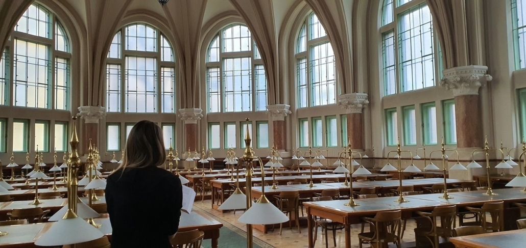 6 appealing libraries in Budapest every book lover must visit - PHOTOS