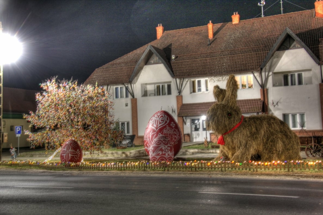 Discover Hungary's most spectacular Easter park — PHOTO GALLERY - Daily ...