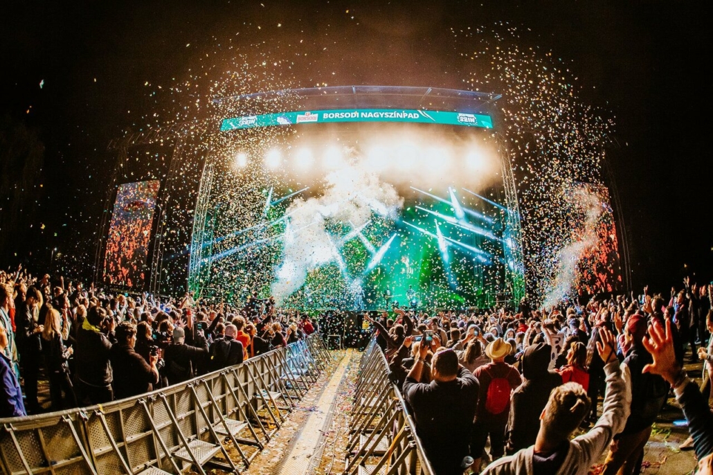 SZIN, the biggest summer closing festival is starting with world famous ...