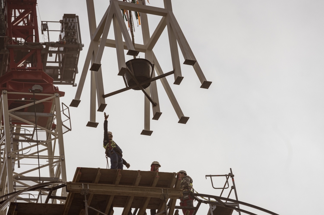 Have a look at the dome structure of the Hungarian Former Honvéd High ...