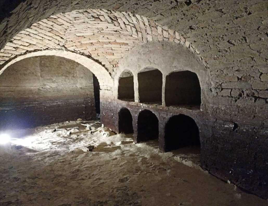 PHOTOS: Centuries-old crypts found under a Hungarian church - Daily ...