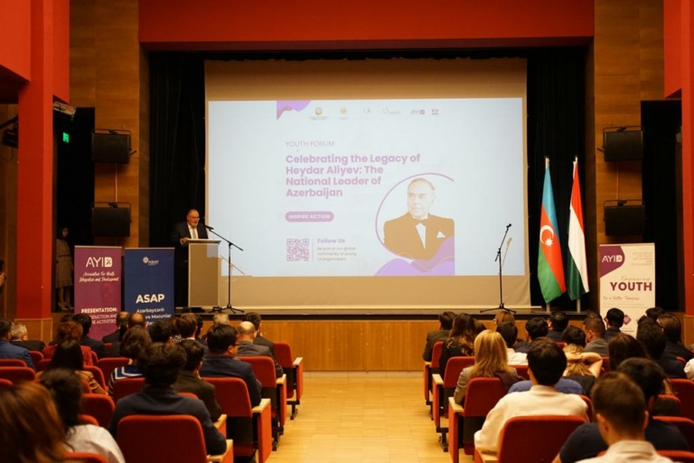 PHOTOS: A youth forum celebrated the legacy of Heydar Aliyev, Azerbaijan's national leader in ...