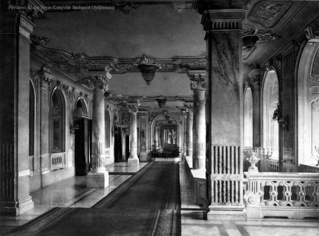 PHOTOS: Remains of buildings last seen before WWII found in Buda Castle ...