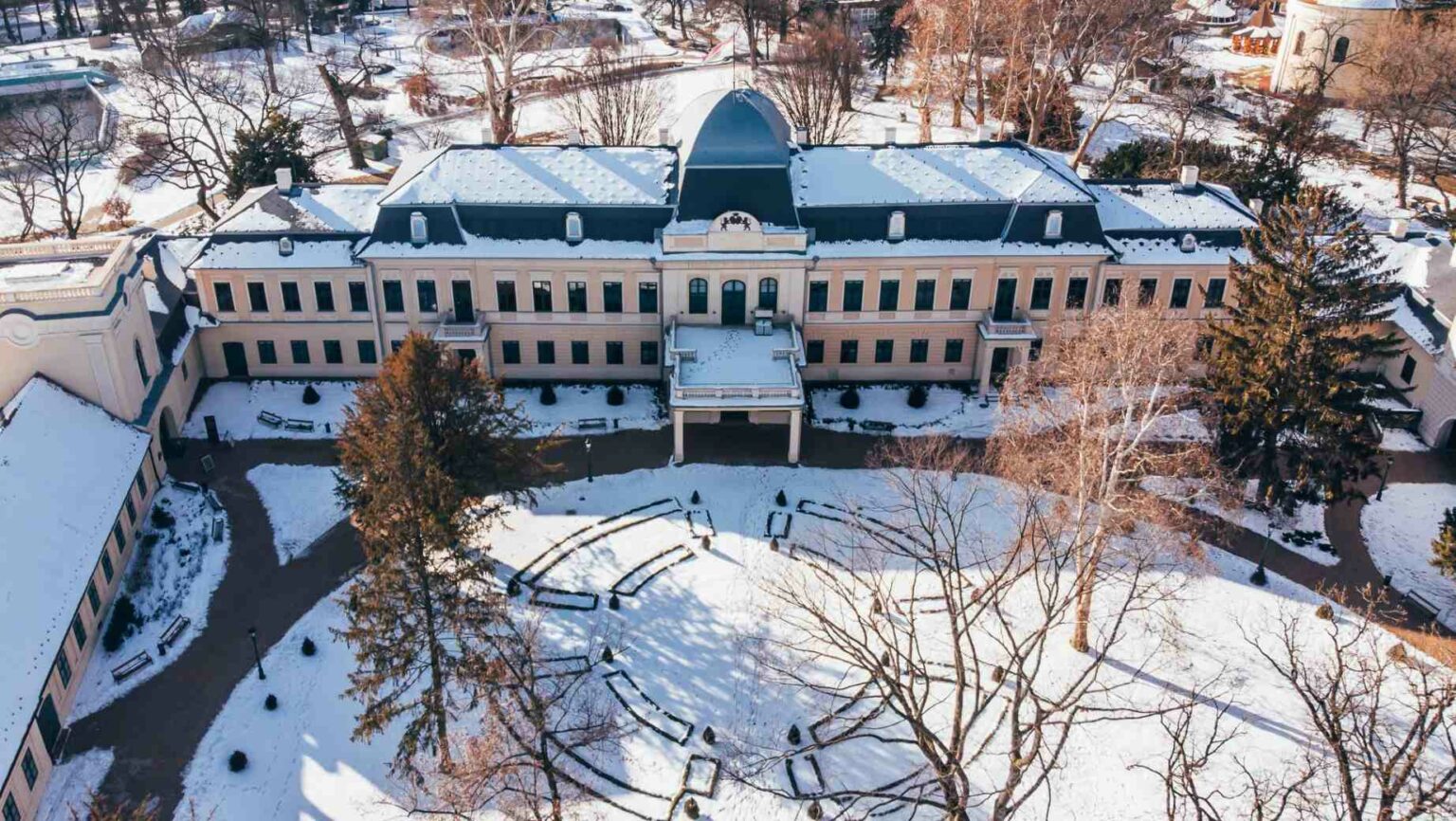 PHOTOS: Hungarian castles that you should visit in the winter ...