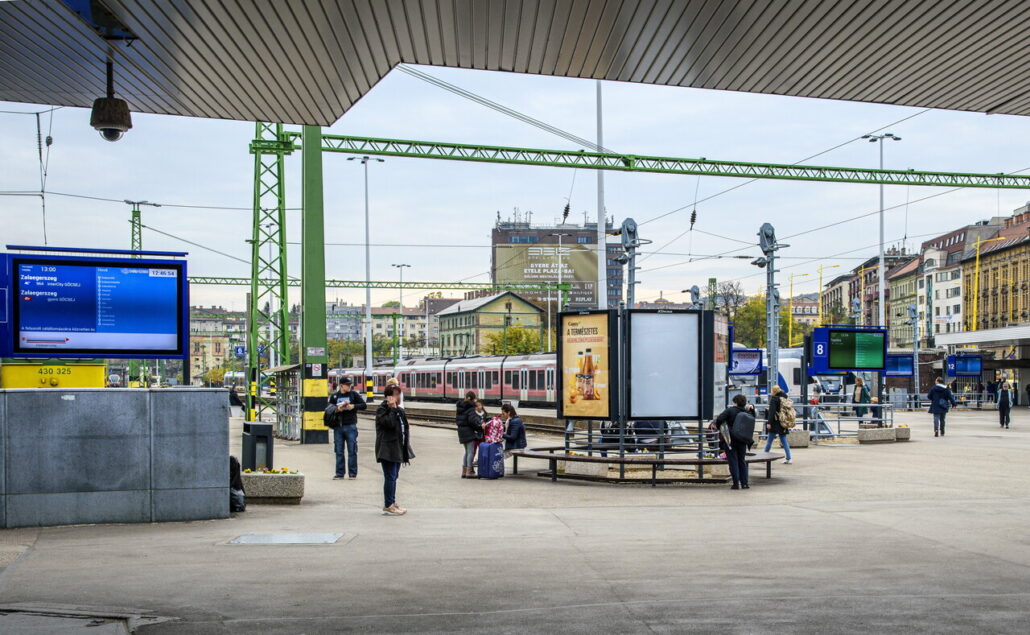 Busy Budapest railway station to be closed for 2 weekends ...