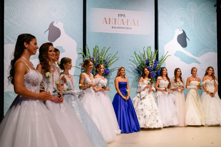 Anna Ball 2024: Here's the most beautiful girl at Lake Balaton – PHOTOS ...