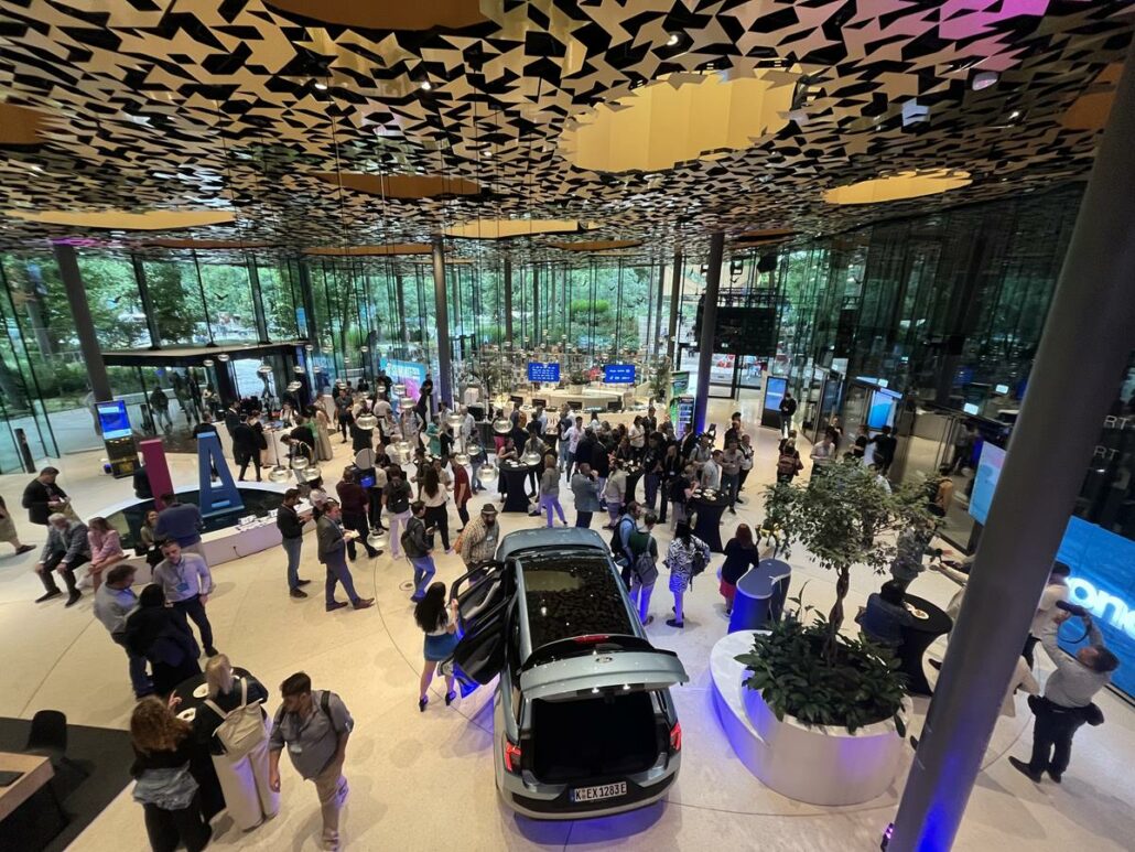 AI Summit Budapest 2024: innovations in artificial intelligence draw ...