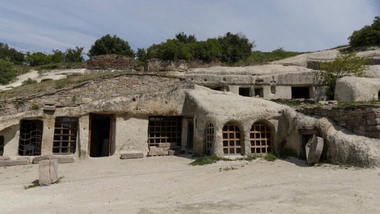 Hungarian location in Dune: Prophecy – Discover Noszvaj's iconic cave ...