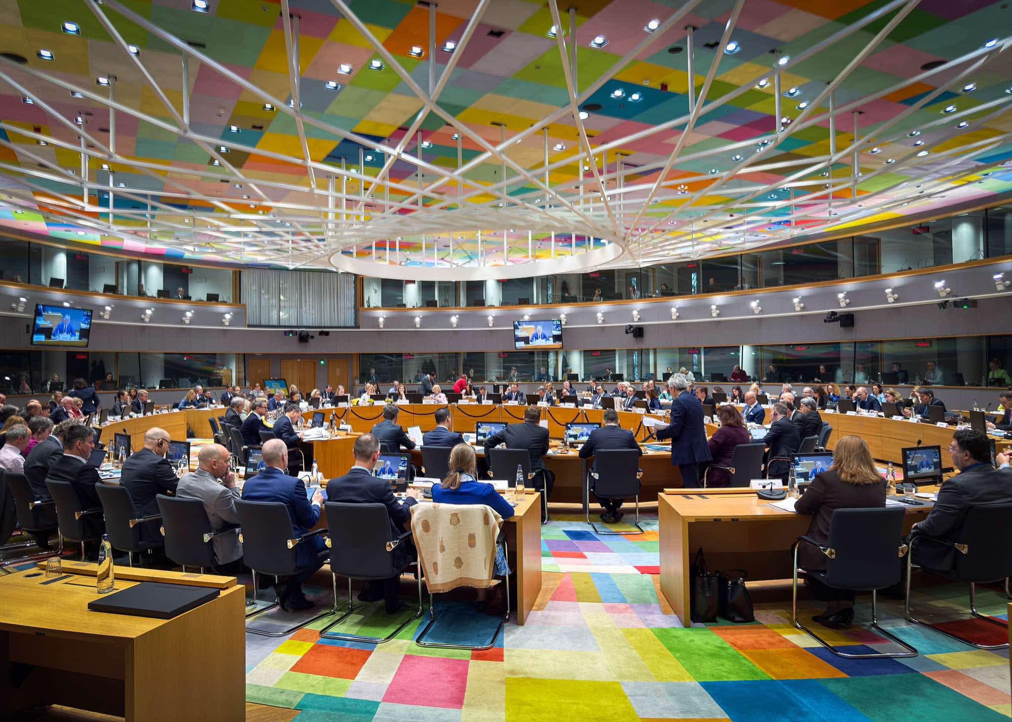 Another veto? Hungarian minister warns of "tough day" at EU meeting in Brussels