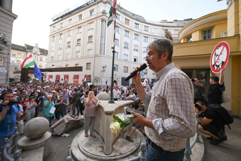 PHOTOS: Protest in Budapest downtown showed determination and ...